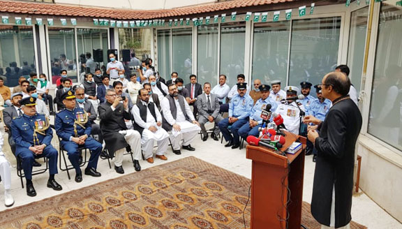 Flag Hoisting Ceremony Held At Pakistan Embassy Paris - Daily ...