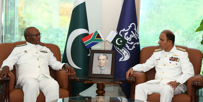 Chief Of South African Navy Calls On Chief Of Naval Staff - Daily ...