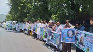 APHC-AJK Holds Protest Demo Outside Indian High Commission In Islamabad ...
