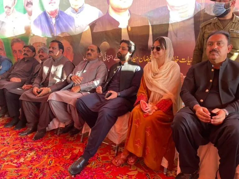 Fateh Jang – Islamabad Electric Bus Service Launched : Sardar Fazan ...